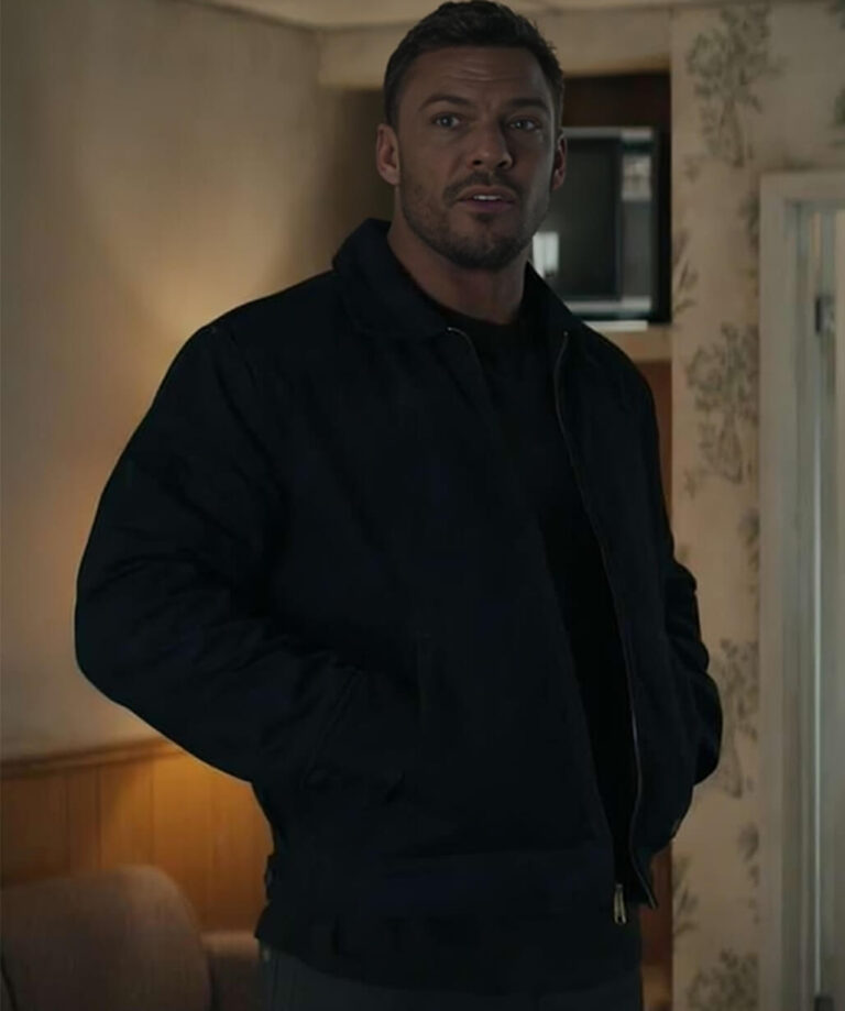 Reacher S02 Jack Reacher Black Jacket